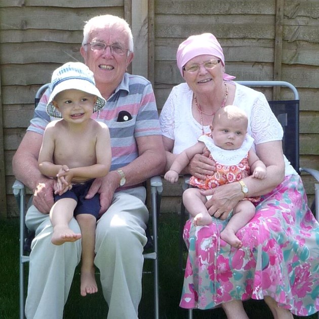 Vicky Collison is fundraising for Cancer Research UK