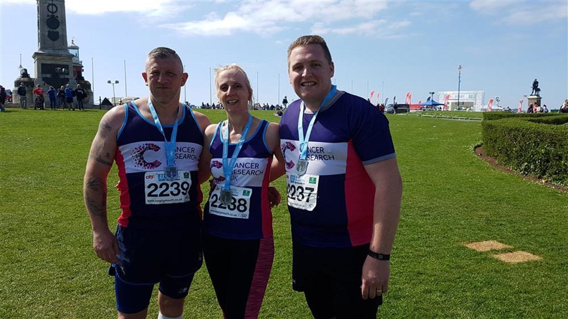 Simon Penny is fundraising for Cancer Research UK