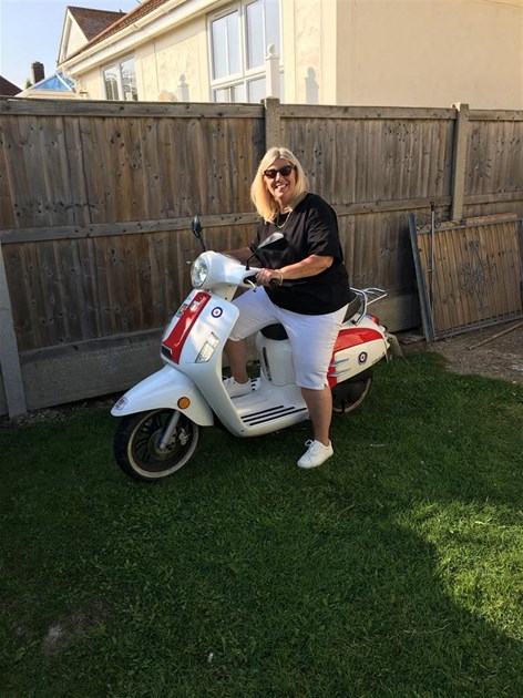 Lyndsey Booth is fundraising for Alzheimer's Society