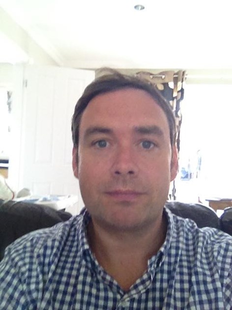 Jonathan Twigge-molecey is fundraising for Macmillan Cancer Support