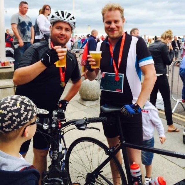 Simon Paton is fundraising for British Heart Foundation