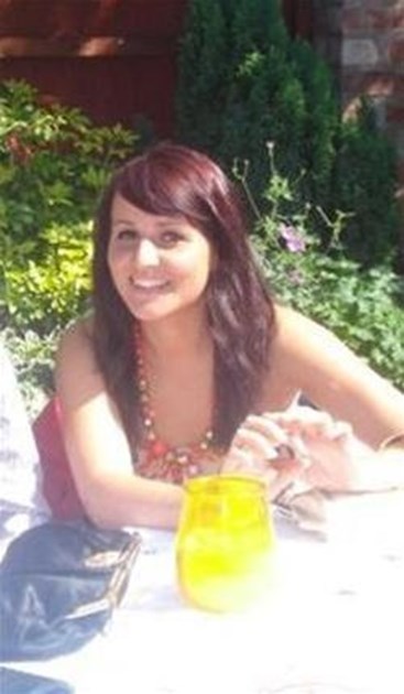 Kimberley Wright is fundraising for Cancer Research UK