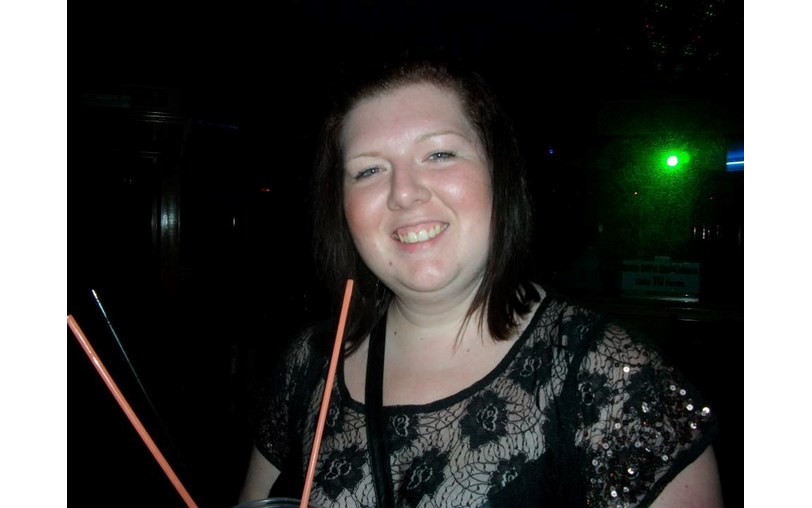 Stacey O'Leary is fundraising for Cancer Research UK