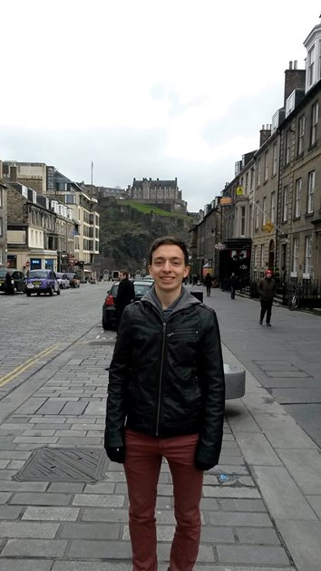 Laurence Hooper is fundraising for Hounds for Heroes