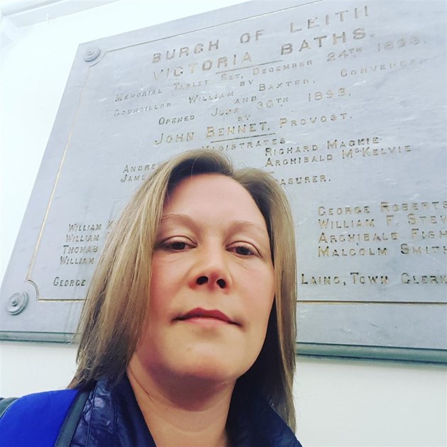 Laura MacNeil is fundraising for Aspire