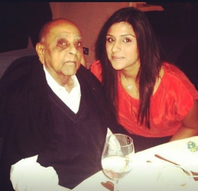 Sneha Raval is fundraising for Cancer Research UK