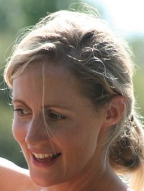 Helen Oxley is fundraising for Macmillan Cancer Support