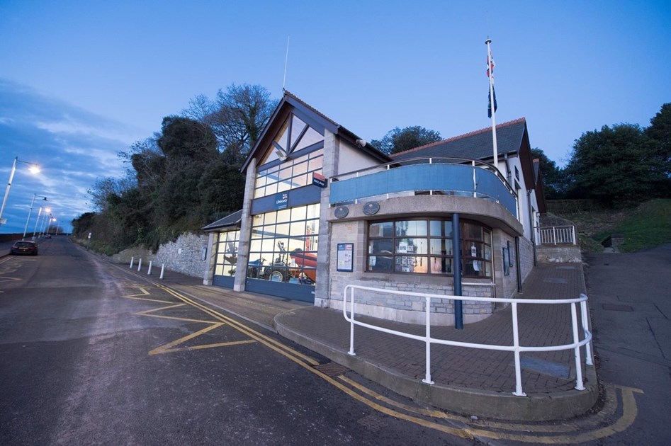 Sara Siddall is fundraising for RNLI - Royal National Lifeboat Institution