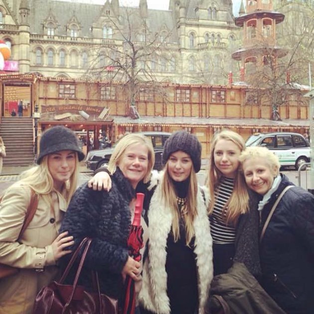 Rachael Welsh is fundraising for Cancer Research UK