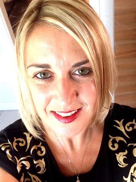 Lee Proctor is fundraising for Cancer Research UK