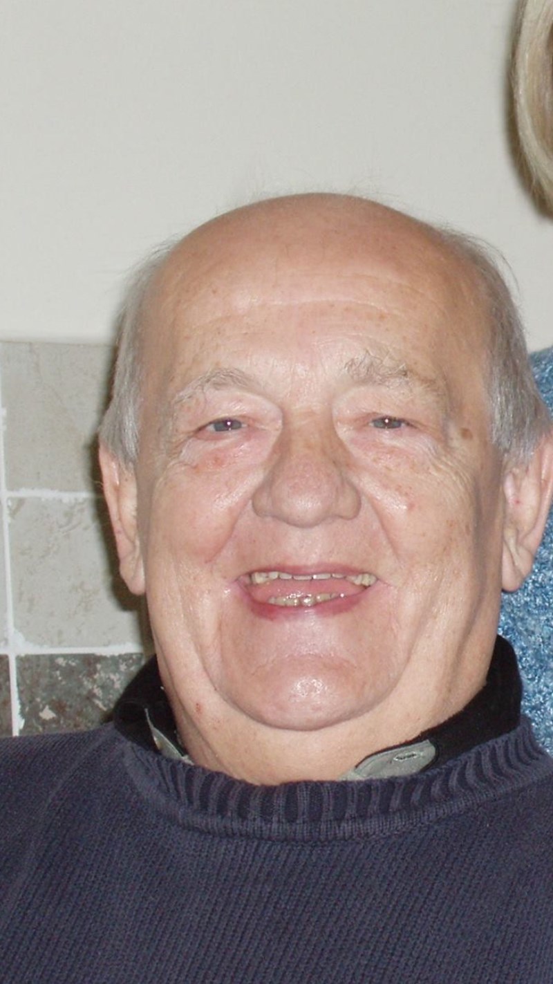 Sara Rowland is fundraising for Sue Ryder