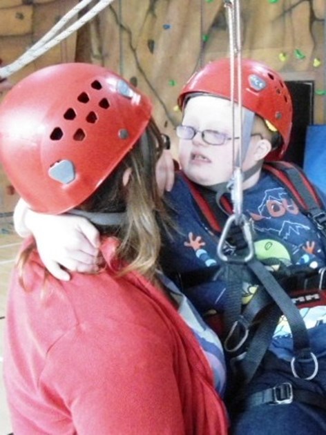 Carl Wainwright is fundraising for Happy Days Childrens Charity