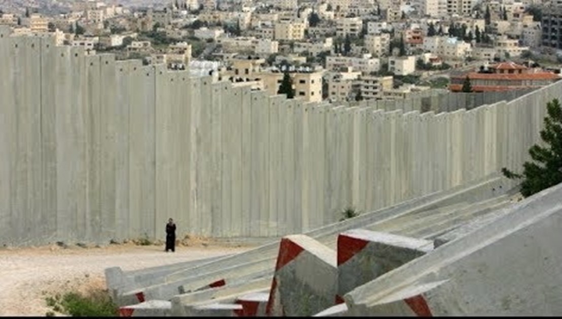 Helen Machin is fundraising for Medical Aid for Palestinians