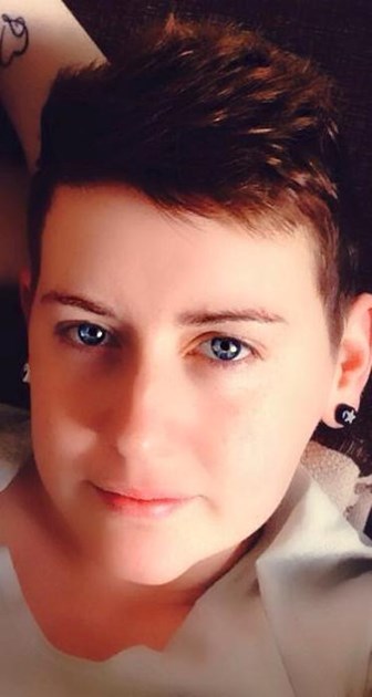 Angela Milloy is fundraising for Cancer Research UK