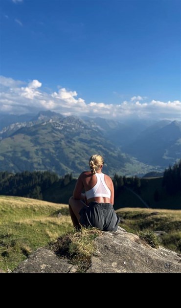 Chelsea Andersen is fundraising for Versus Arthritis