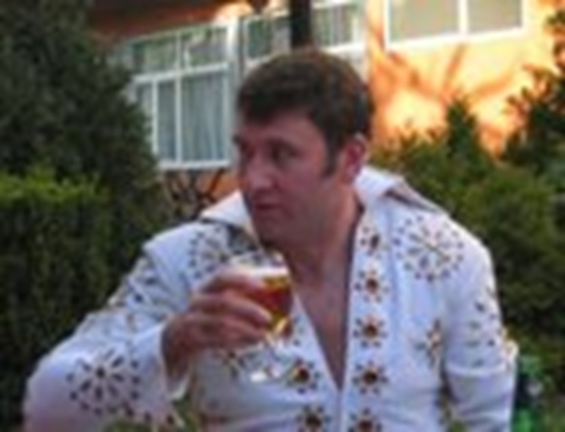 angus harding is fundraising for Mencap