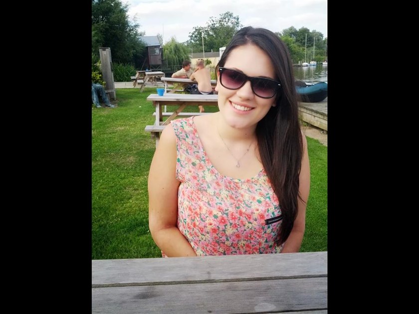 Emily-Rose Edgell is fundraising for Cancer Research UK