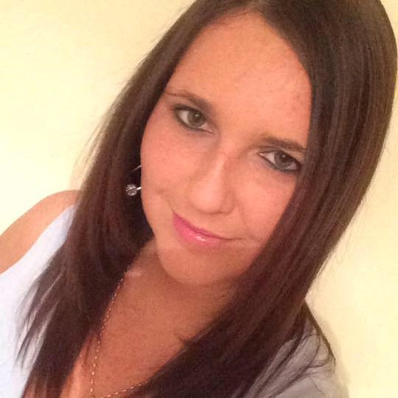 Laura Kennedy Is Fundraising For Cancer Research Uk