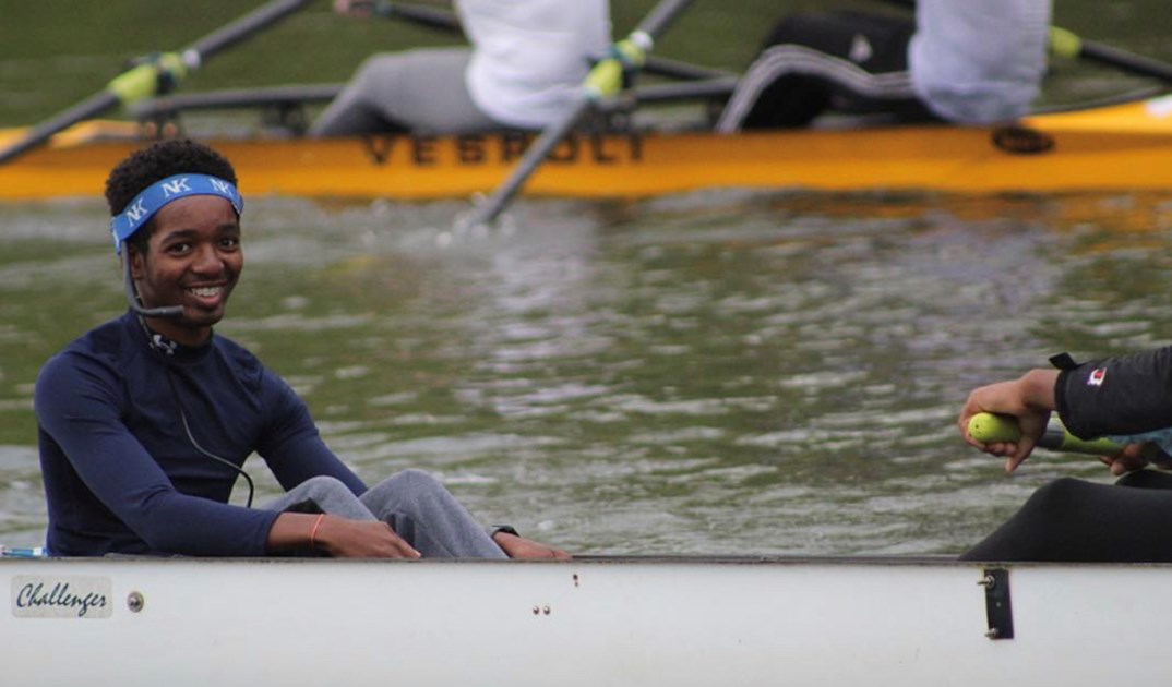 Reilly Dampeer is fundraising for Philadelphia City Rowing