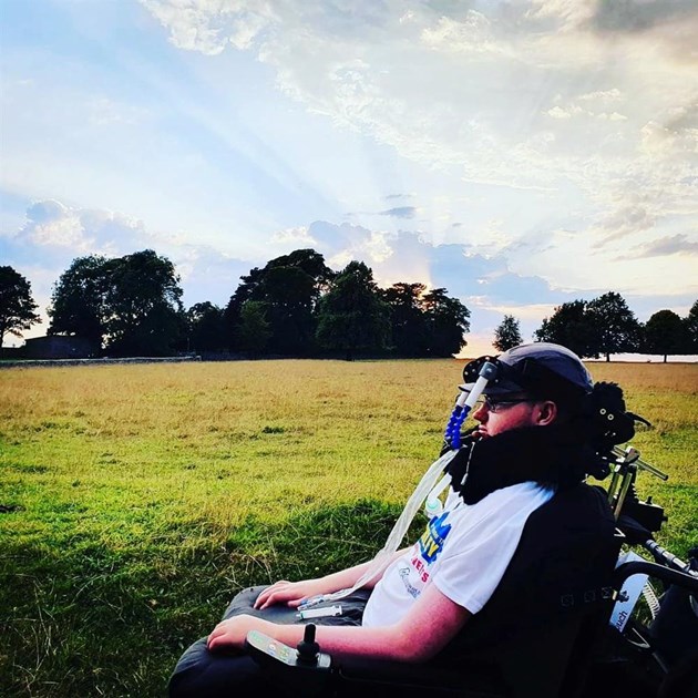 Jonathan Brough is fundraising for NHS Charities Together