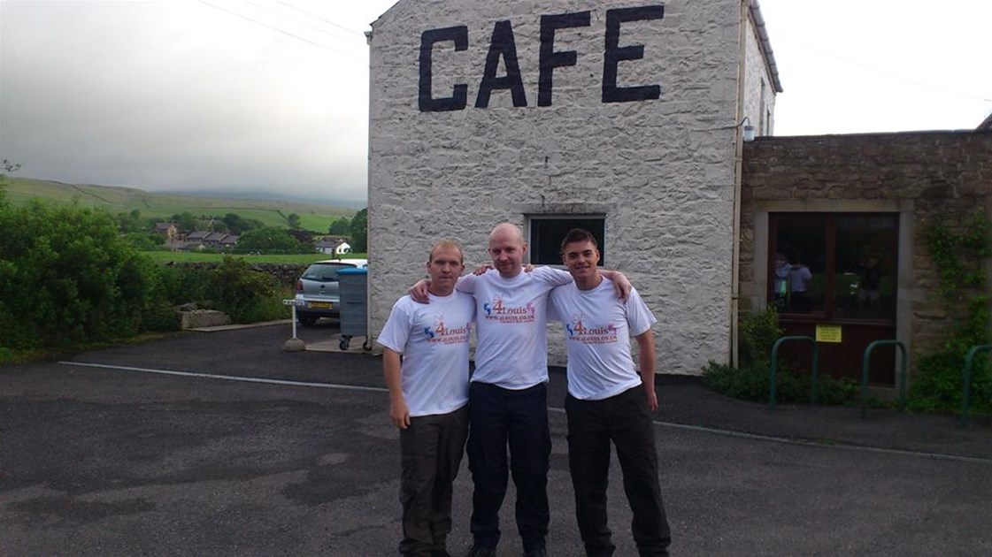 Andrew Ladley is fundraising for 4Louis