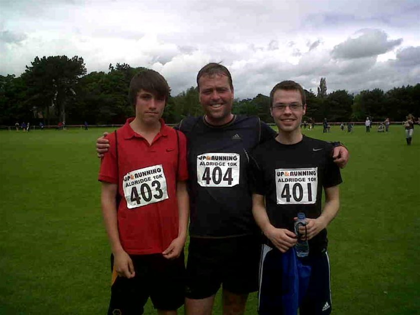 Ben Middleton is fundraising for Bowel Cancer UK