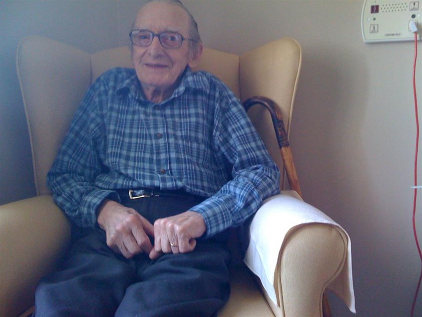 Keith Hurst is fundraising for Macmillan Cancer Support