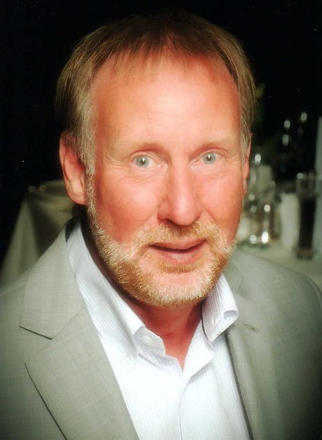 robert thompson is fundraising for Cancer Research UK