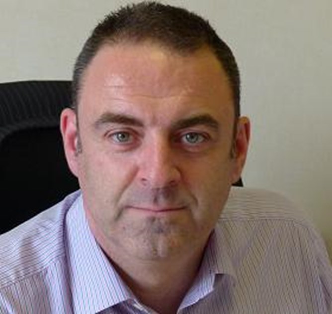 Keith Roberts is fundraising for Cancer Research UK