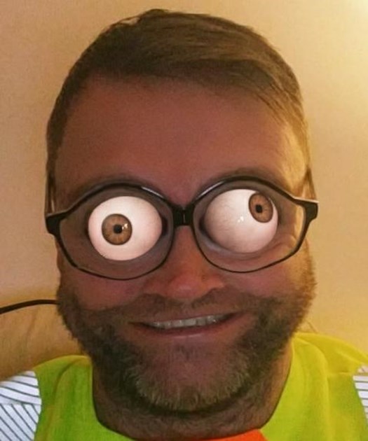 Jeremy Pickford is fundraising for Cancer Research UK