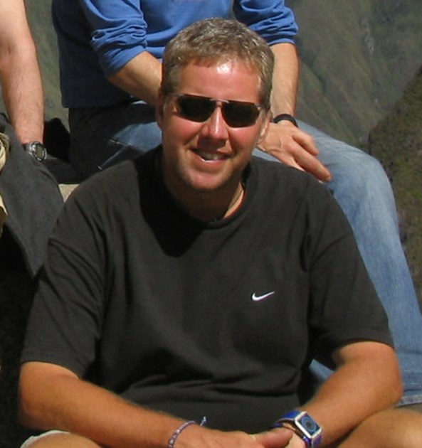 Tim de Lay is fundraising for Macmillan Cancer Support