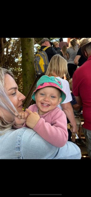 Andrew Parry is fundraising for Young Lives vs Cancer