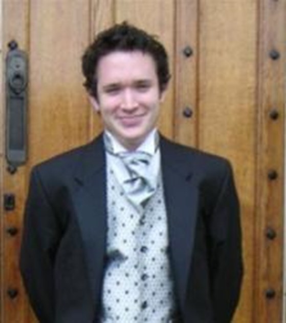 Andrew Gardiner is fundraising for Young Lives vs Cancer