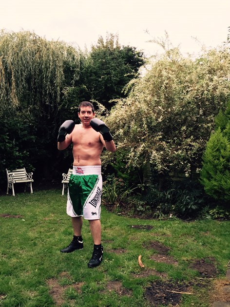 Robert Hegarty is fundraising for Cancer Research UK