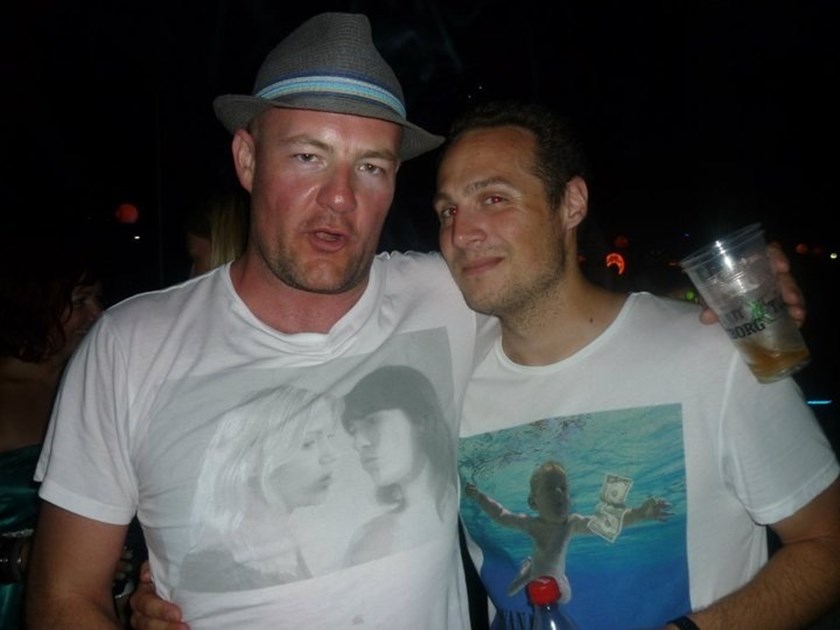 Adam Garside is fundraising for Global H2O