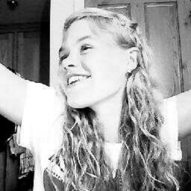 Laura Thomas is fundraising for Travelteer Impact