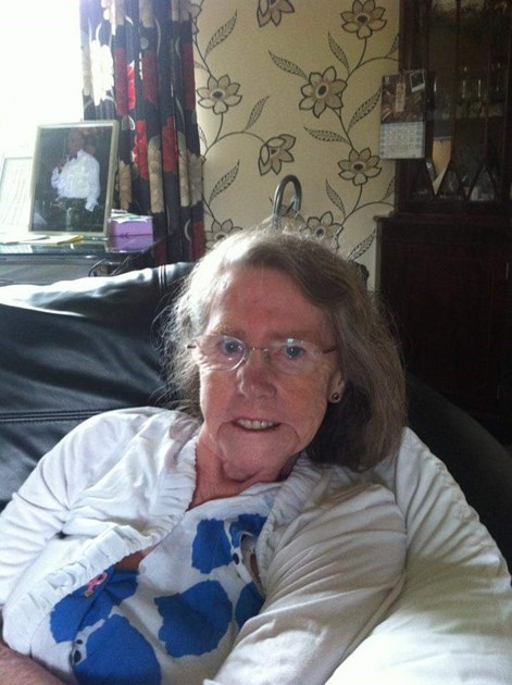 steph bray is fundraising for Overgate Hospice