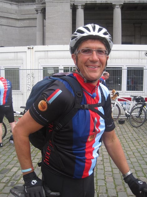 Neil Kennedy is fundraising for Marie Curie