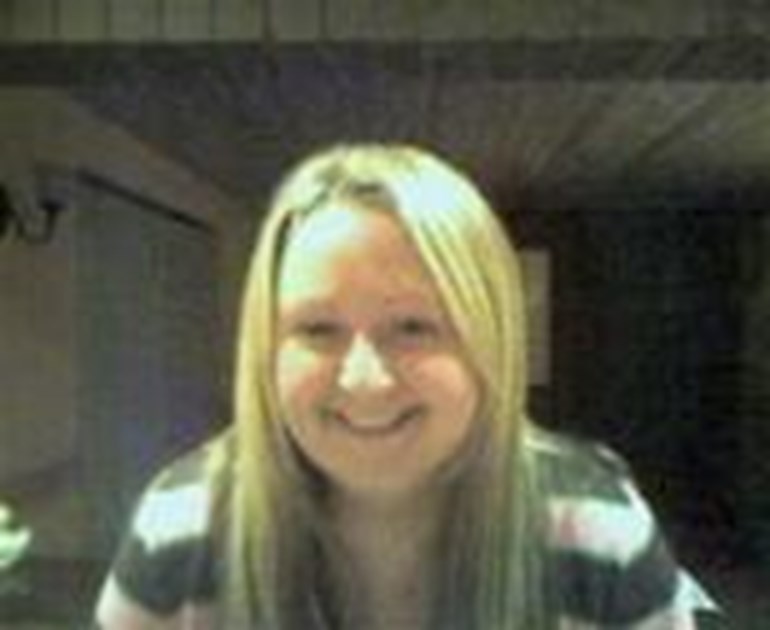 Kathy Holdsworth is fundraising for British Heart Foundation