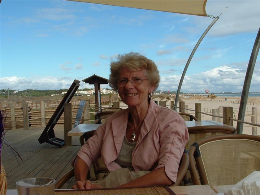 Sarah Ralph is fundraising for Alzheimer's Society