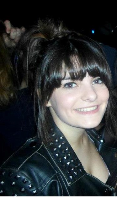 Aimee Hardy is fundraising for Cancer Research UK