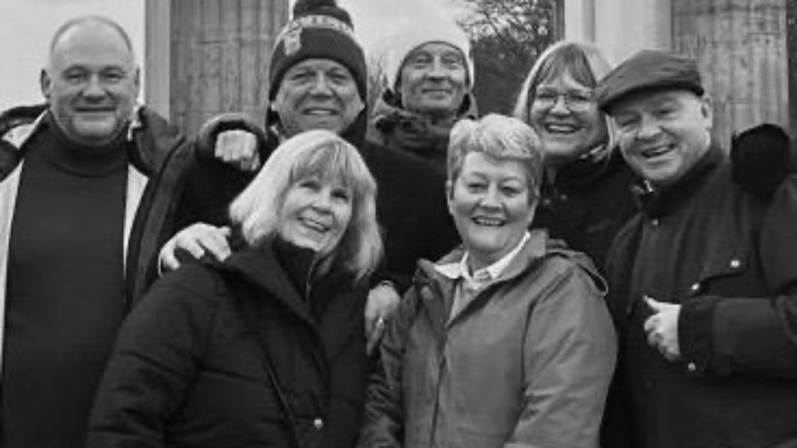 Robert Watton is fundraising for Alzheimer's Society