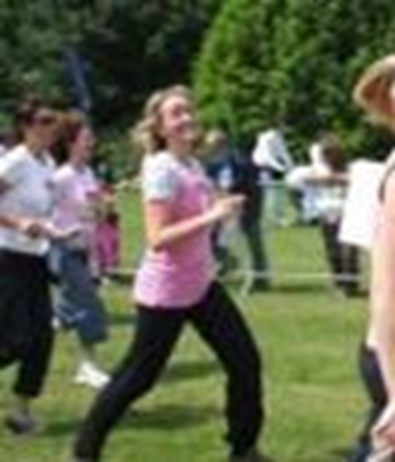 Rebecca Rutt is fundraising for Cancer Research UK