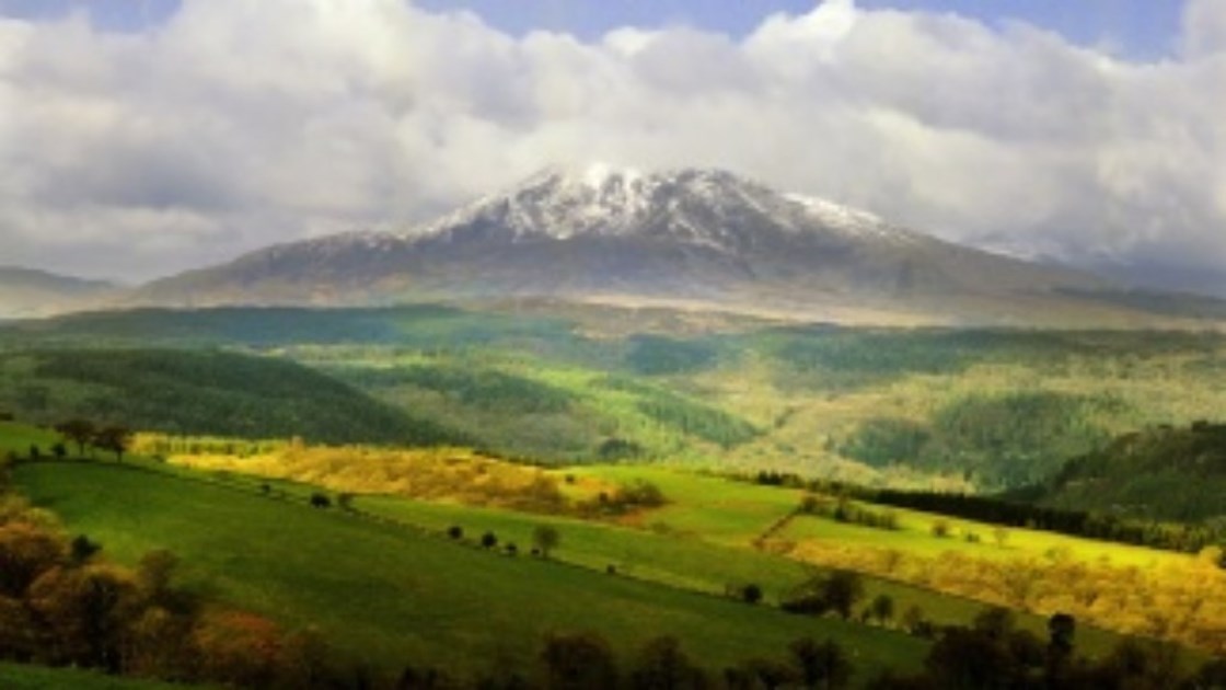 Tracy Burnside is fundraising for St Raphael's Hospice