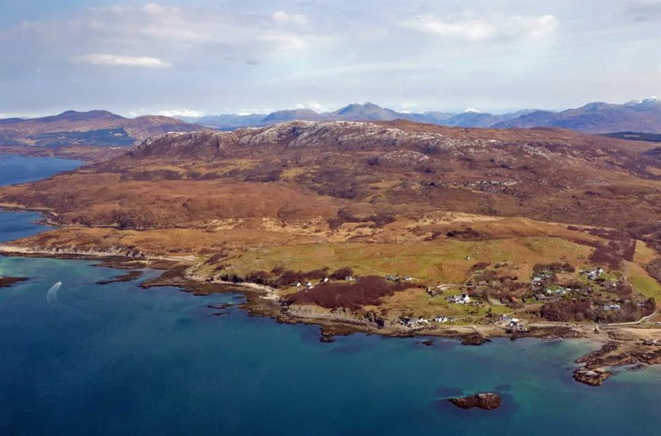 Rob Ware is fundraising for Lucky2Bhere