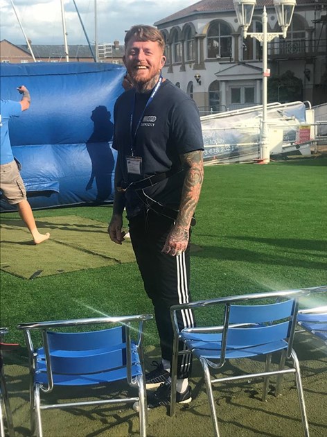 Adam Durrant Ali sadri is fundraising for Cancer Research UK