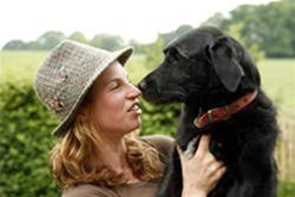 Victoria Snell is fundraising for Help for Heroes