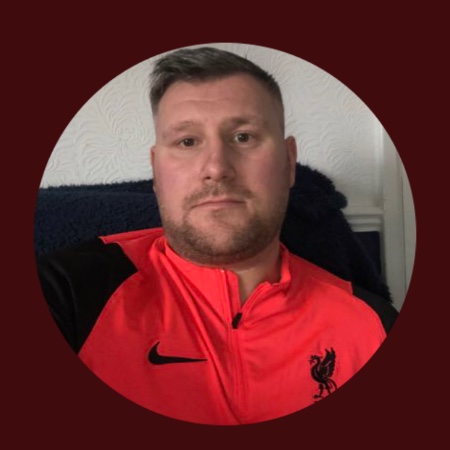 Luke Crockett is fundraising for Macmillan Cancer Support