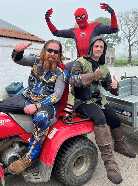 Eamonn Devlin is fundraising for Friends of the Cancer Centre