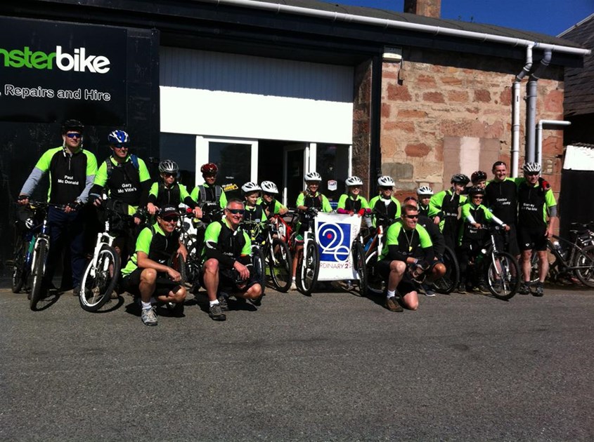 Paul Vickars is fundraising for O2e